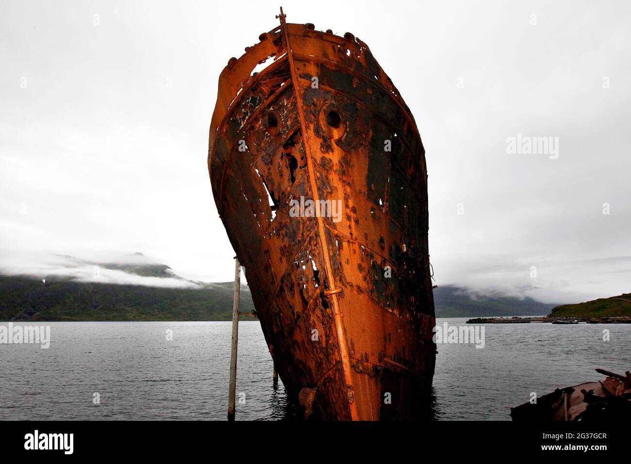 Shipwreck, rusty bow, Djupavik, Vestfiroir, Westfjords, North-West ...