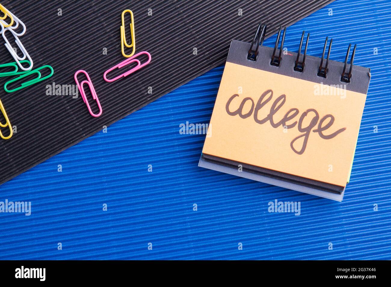College word hi-res stock photography and images - Alamy