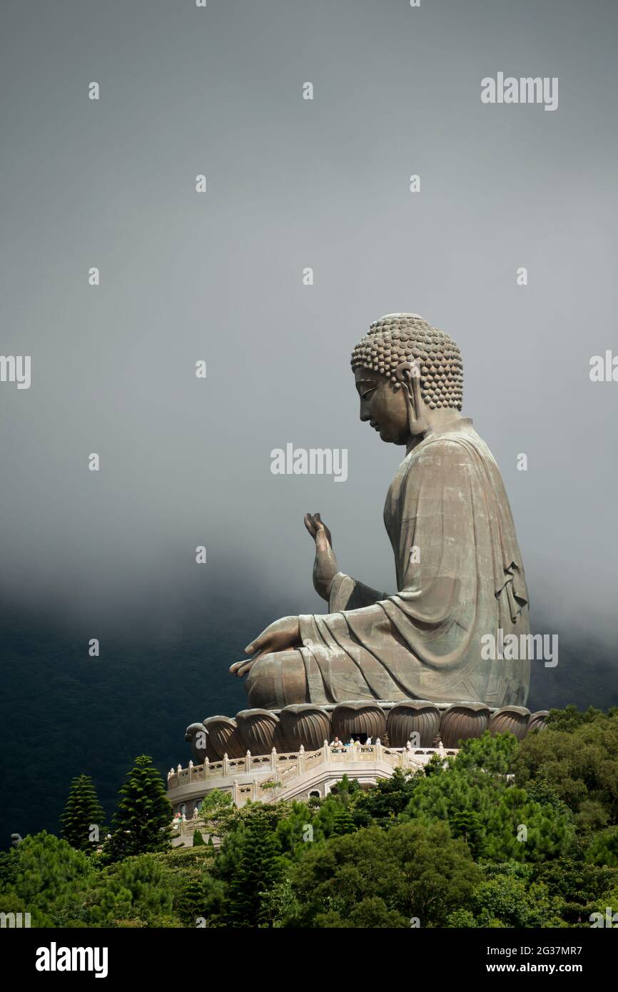 The Tian Tan Buddha ('The Big Buddha') on Lantau Island, Hong Kong ...