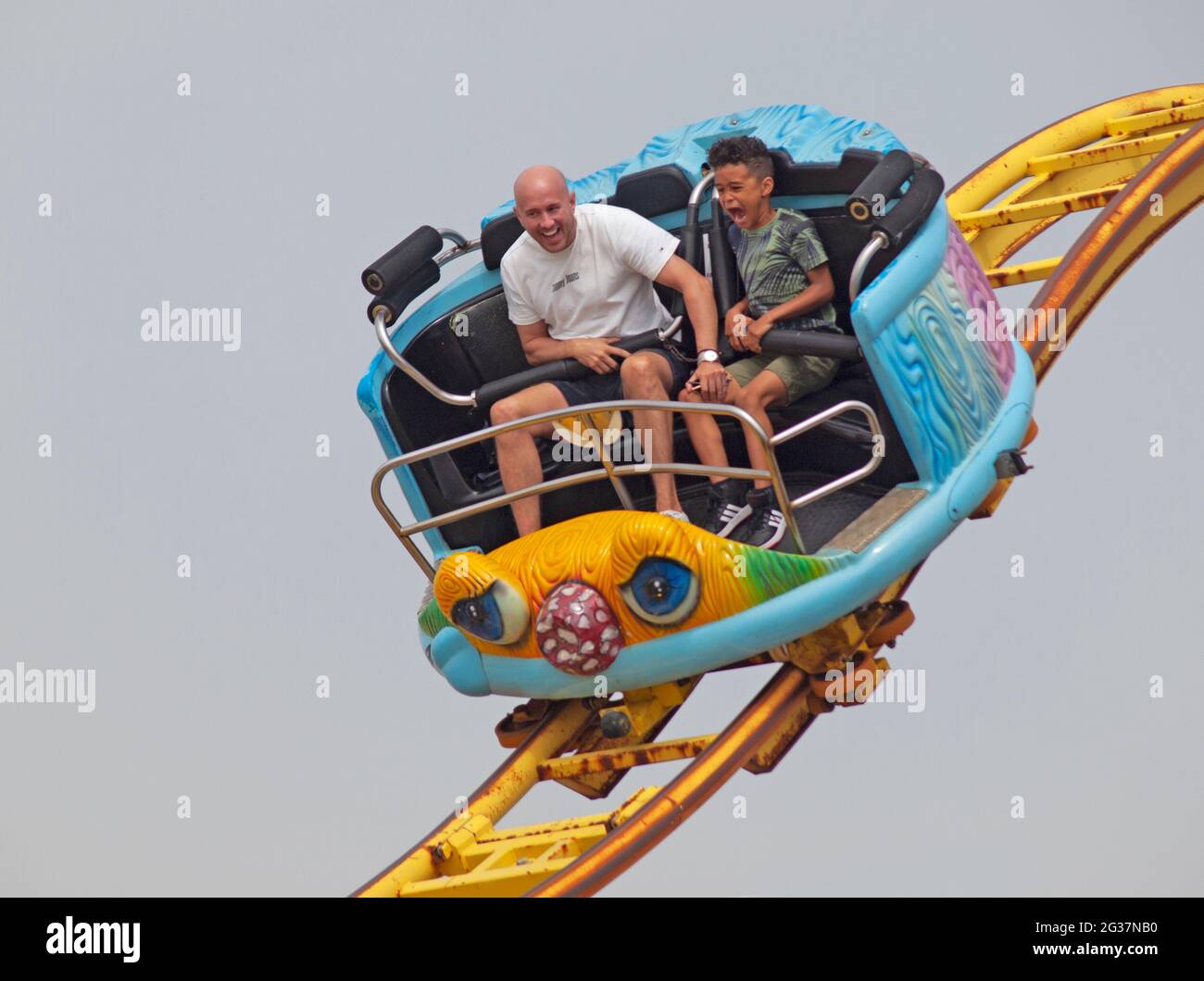 Helter skelter fairground ride brighton hi-res stock photography and ...