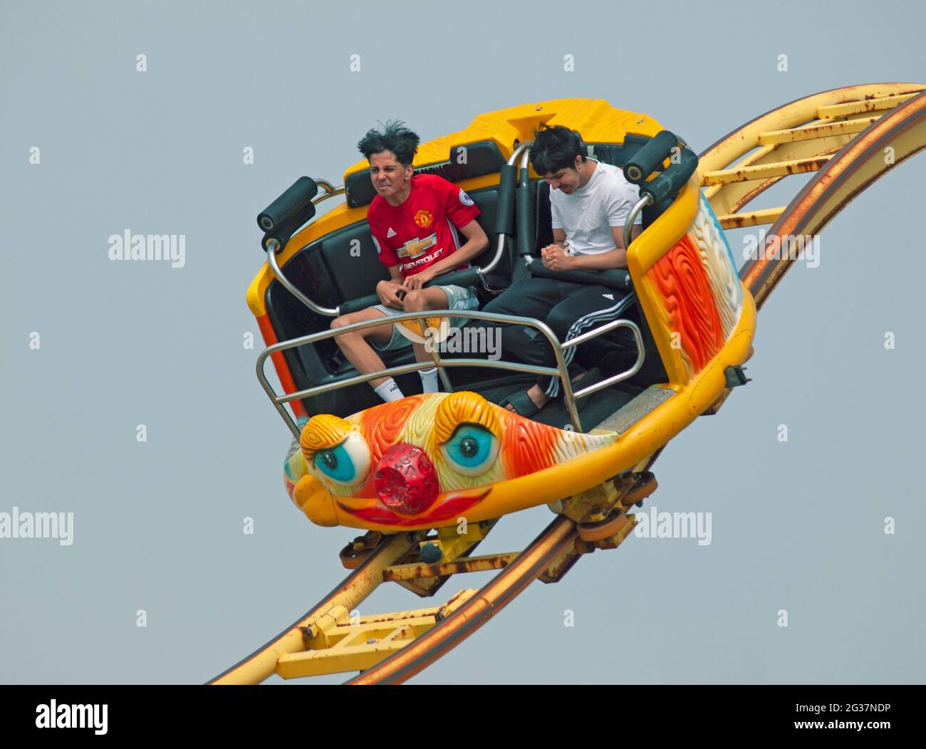 Helter skelter fairground ride brighton hi-res stock photography and ...