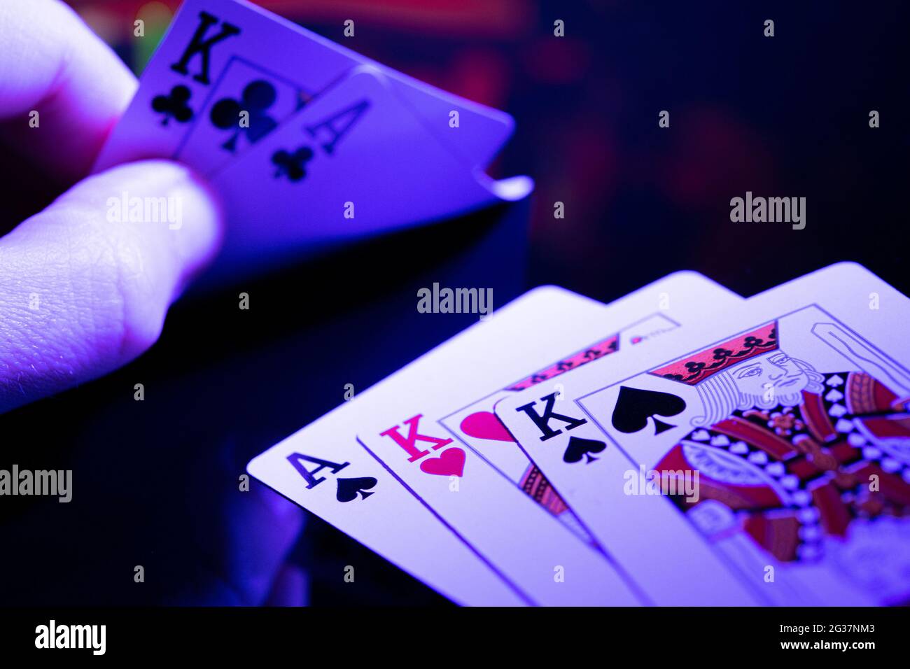Play your cards right hi-res stock photography and images - Alamy