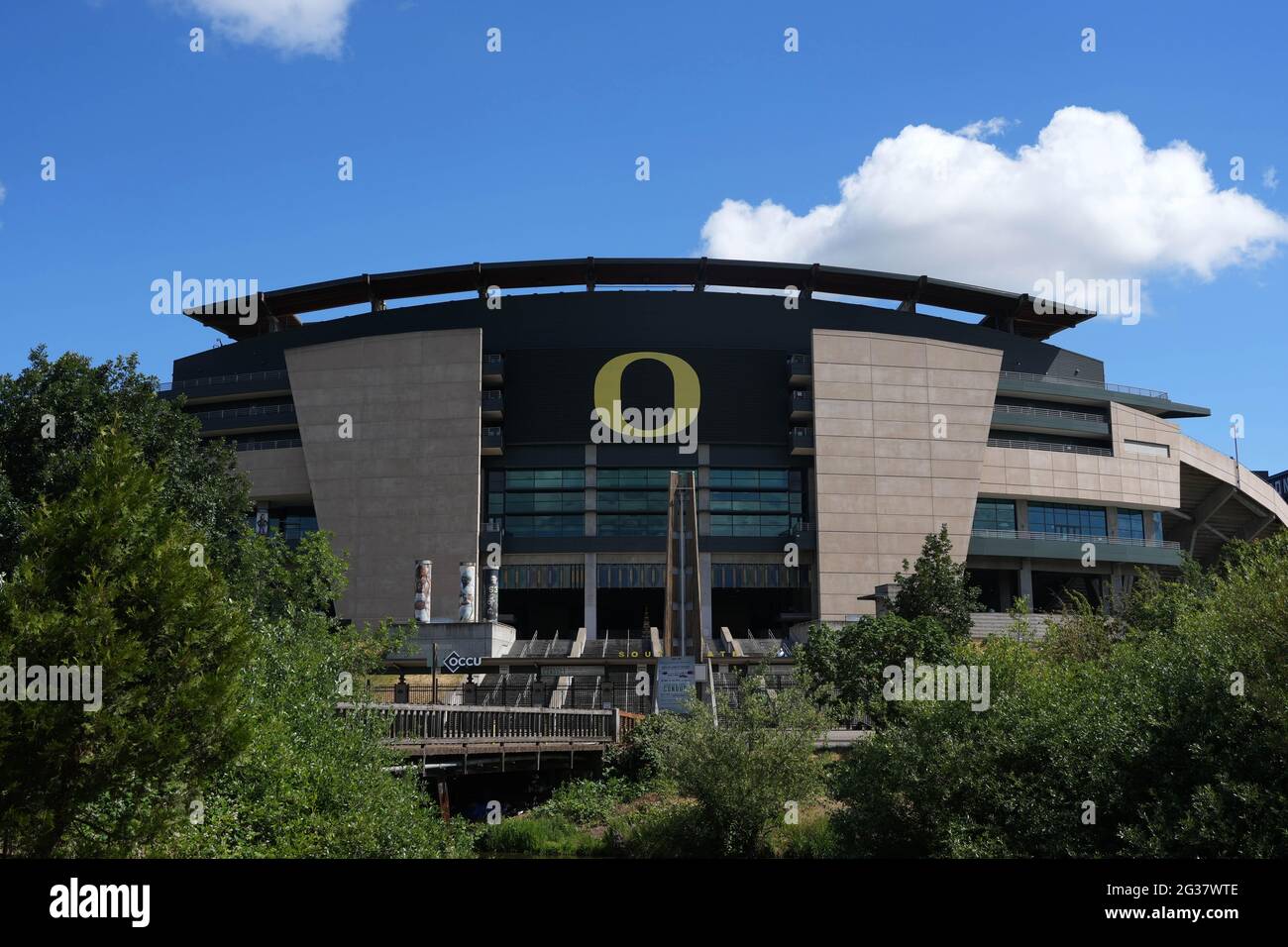A general view of Autzen Stadium on the campus of University of Oregon ...