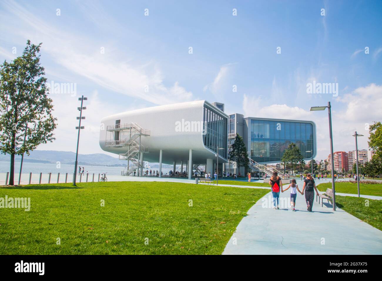 Facade of Botin Center, by Renzo Piano. Paseo de Pereda, Santander ...