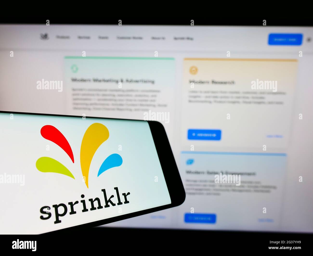 Sprinklr logo hi-res stock photography and images - Alamy