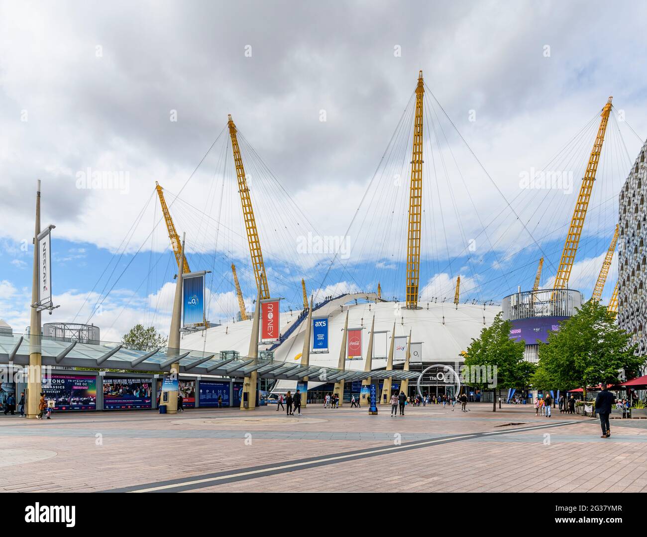 London O2 built as an exhibition space for the Millennium in London's ...