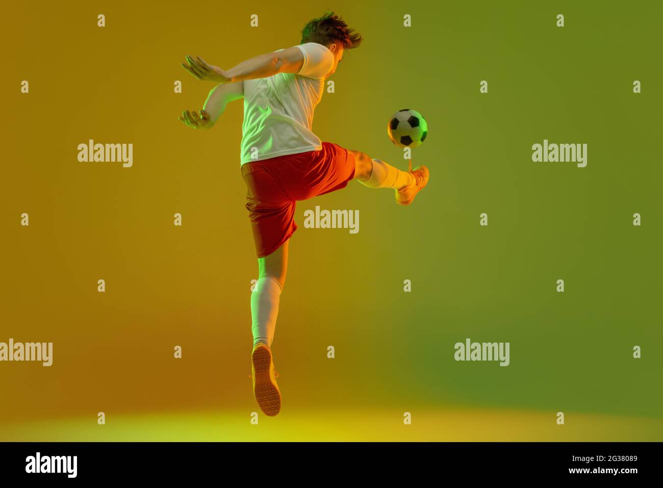 Fit male model football hi-res stock photography and images - Alamy