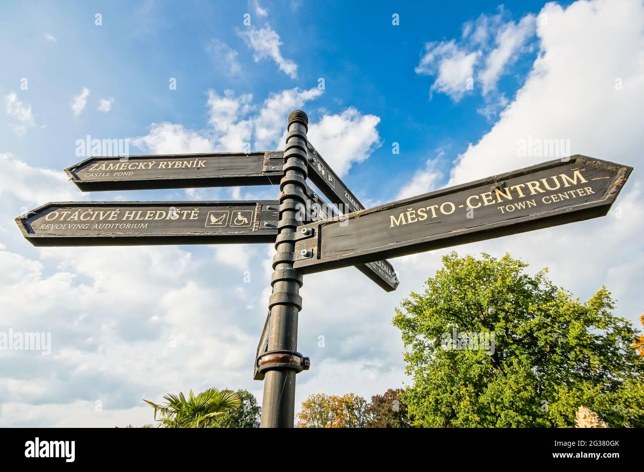 Road direction sign in Cesky Krumlov, Czech Republic Stock Photo - Alamy