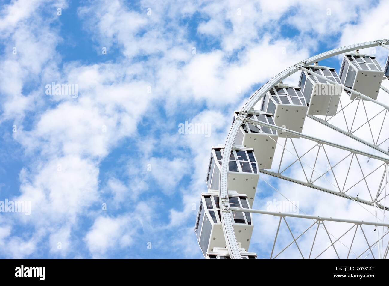 Panoramic ferris big wheel hi-res stock photography and images - Alamy