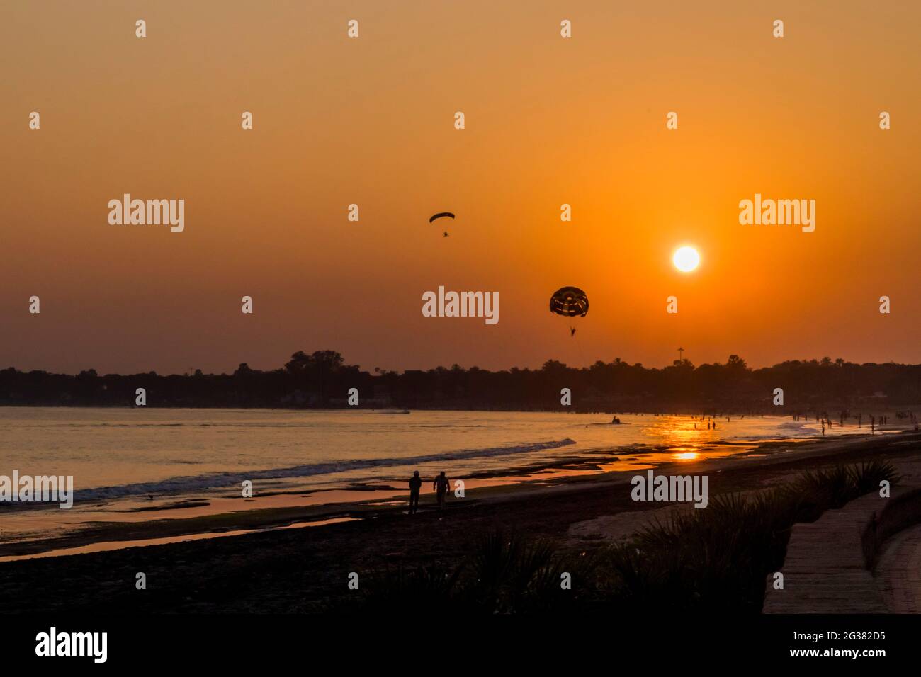 Various viewsof the Nagoa Beach, Diu Stock Photo - Alamy