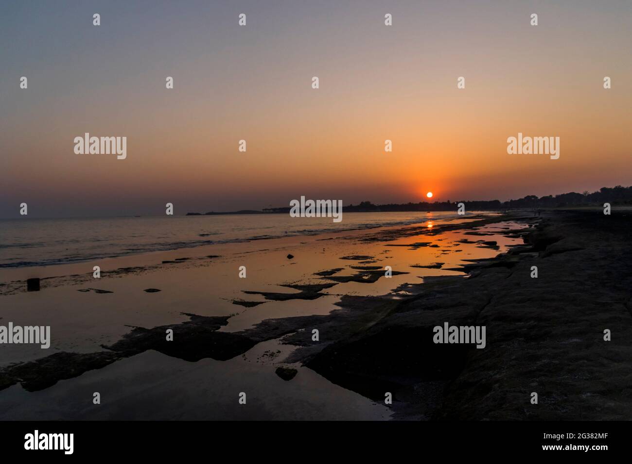 Various viewsof the Nagoa Beach, Diu Stock Photo - Alamy