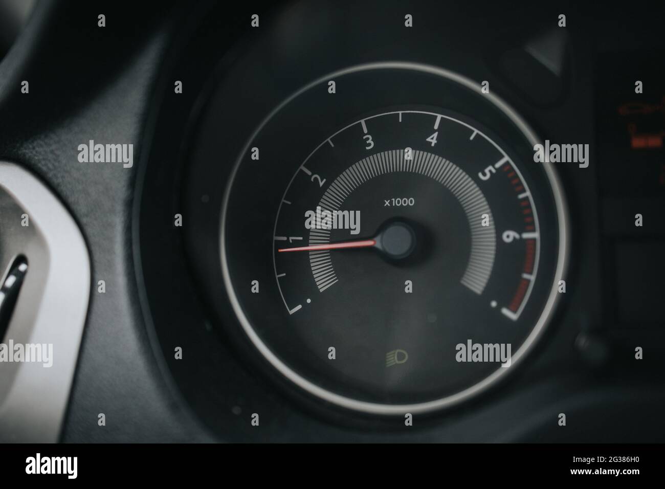Tachometer indicator hi-res stock photography and images - Alamy