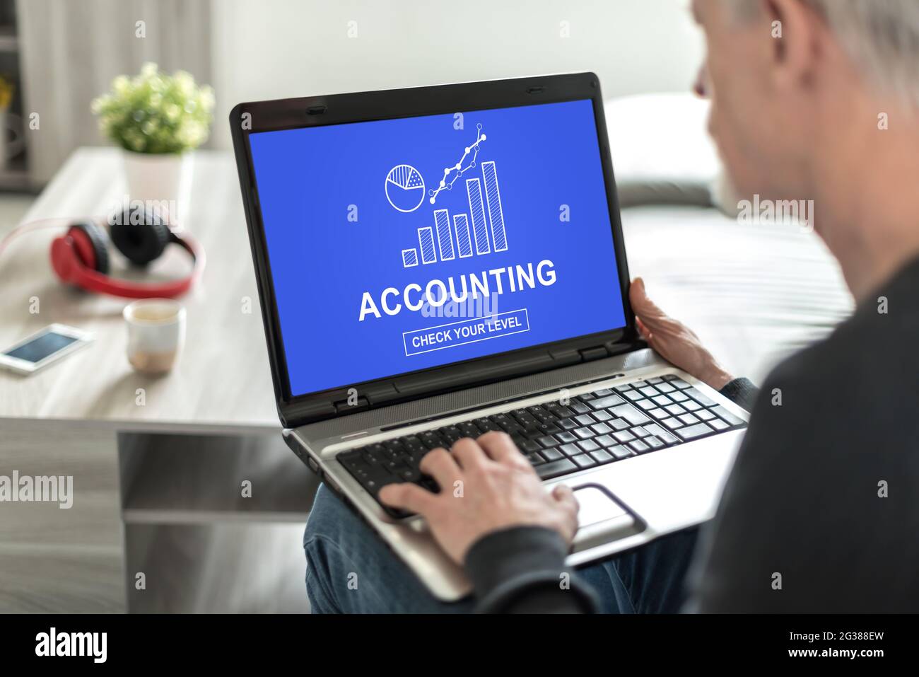 Laptop screen displaying an accounting concept Stock Photo - Alamy
