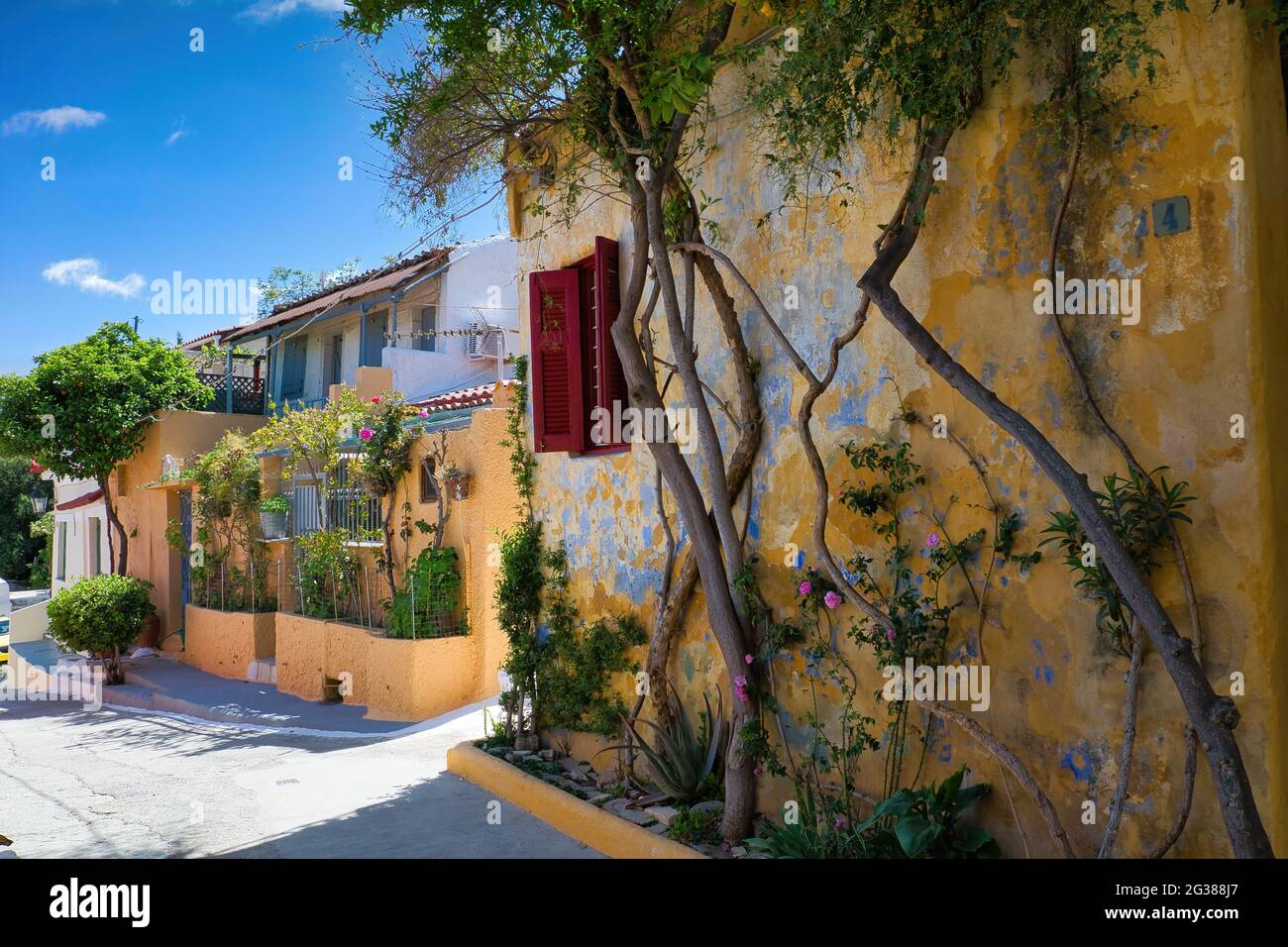 Anafiotika district, below the Acropolis, street photography, Athens ...