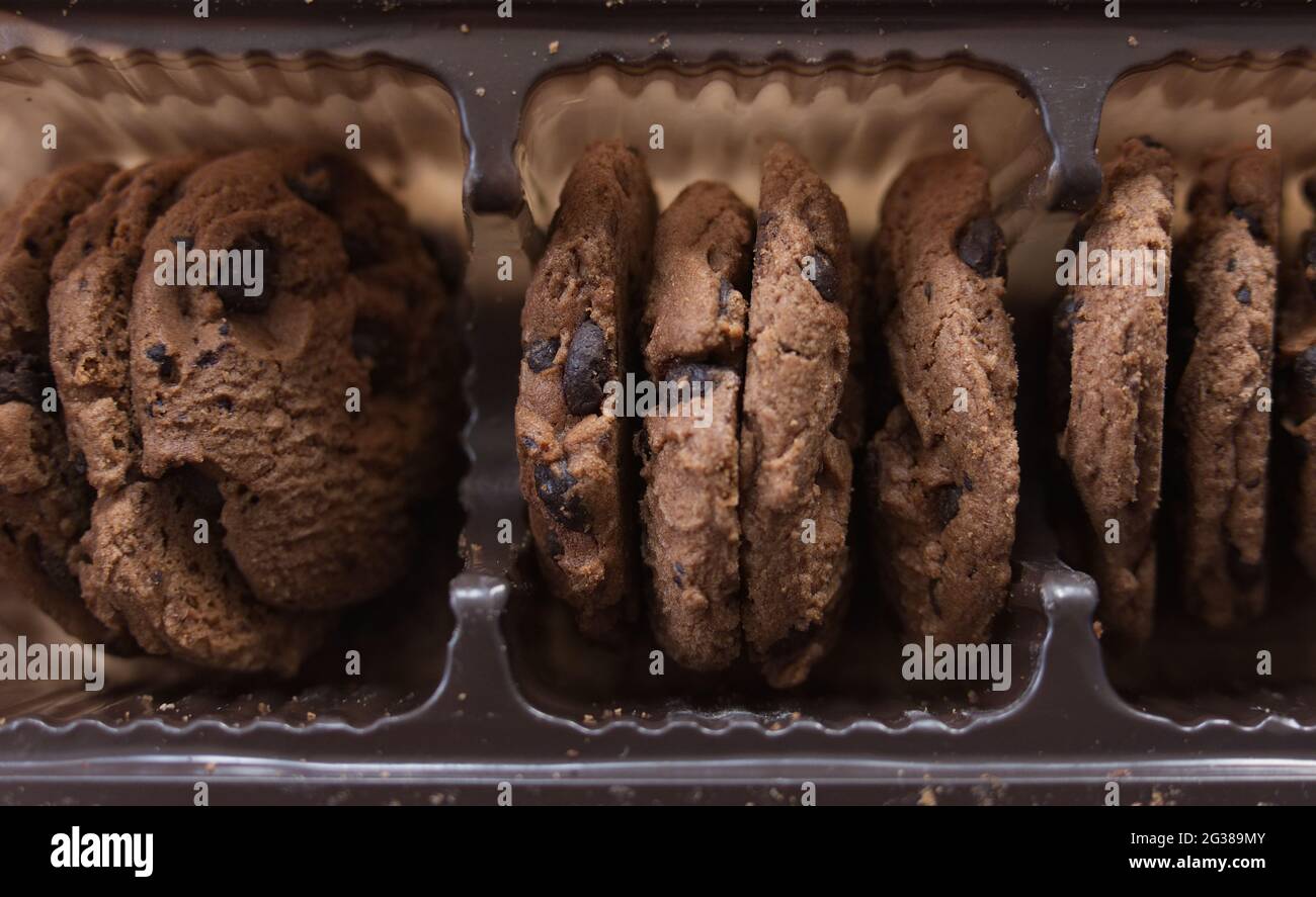 Chocolate cookies in packaging. Chocolate chip cookies top view Stock ...