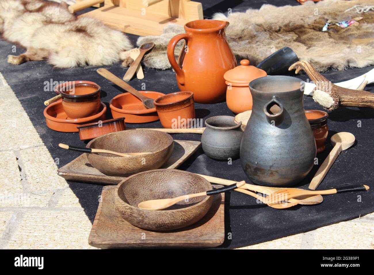 Ceramic cooking utensils Stock Photo - Alamy