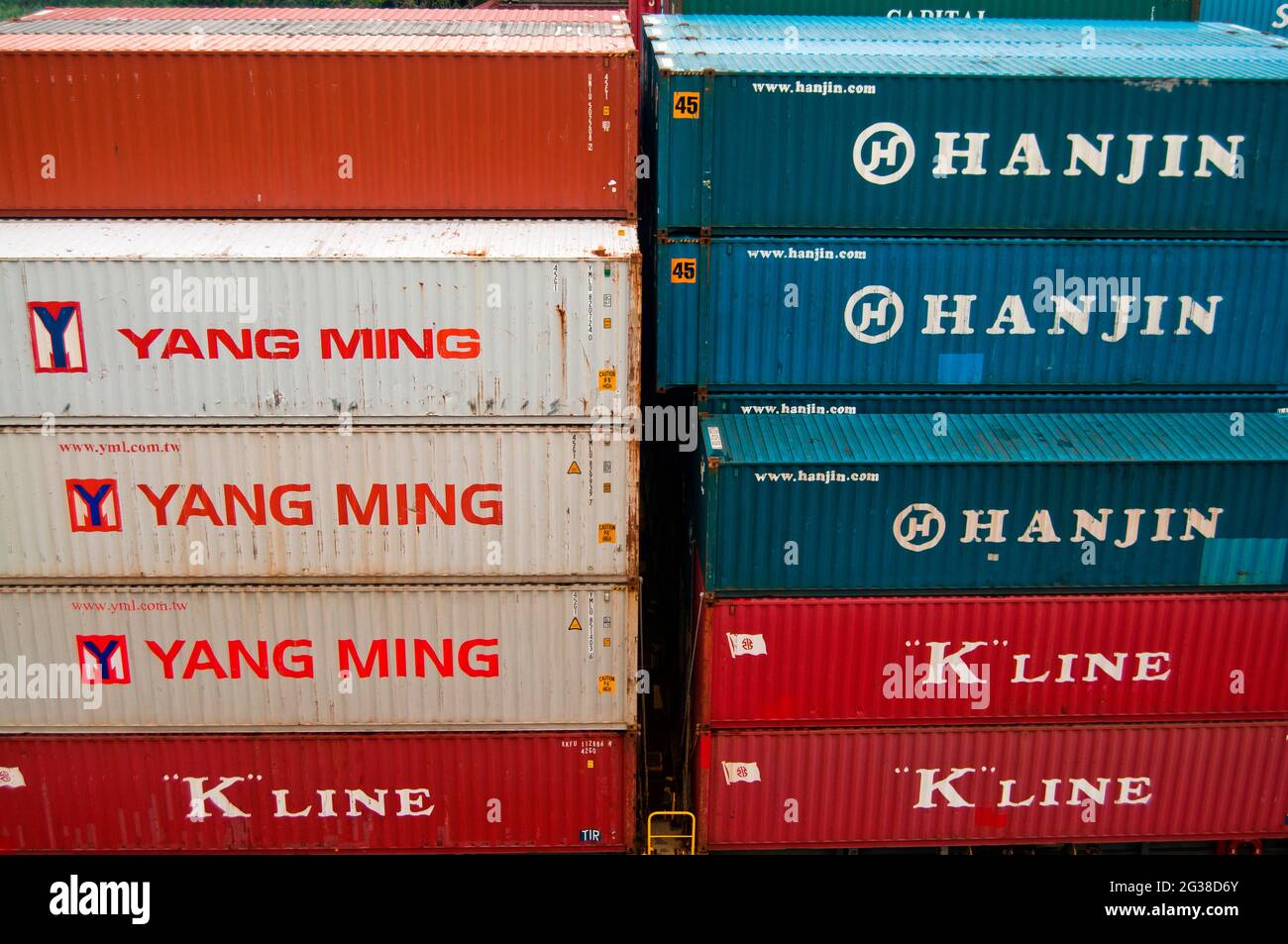 Panama canal lock system lock hi-res stock photography and images - Alamy