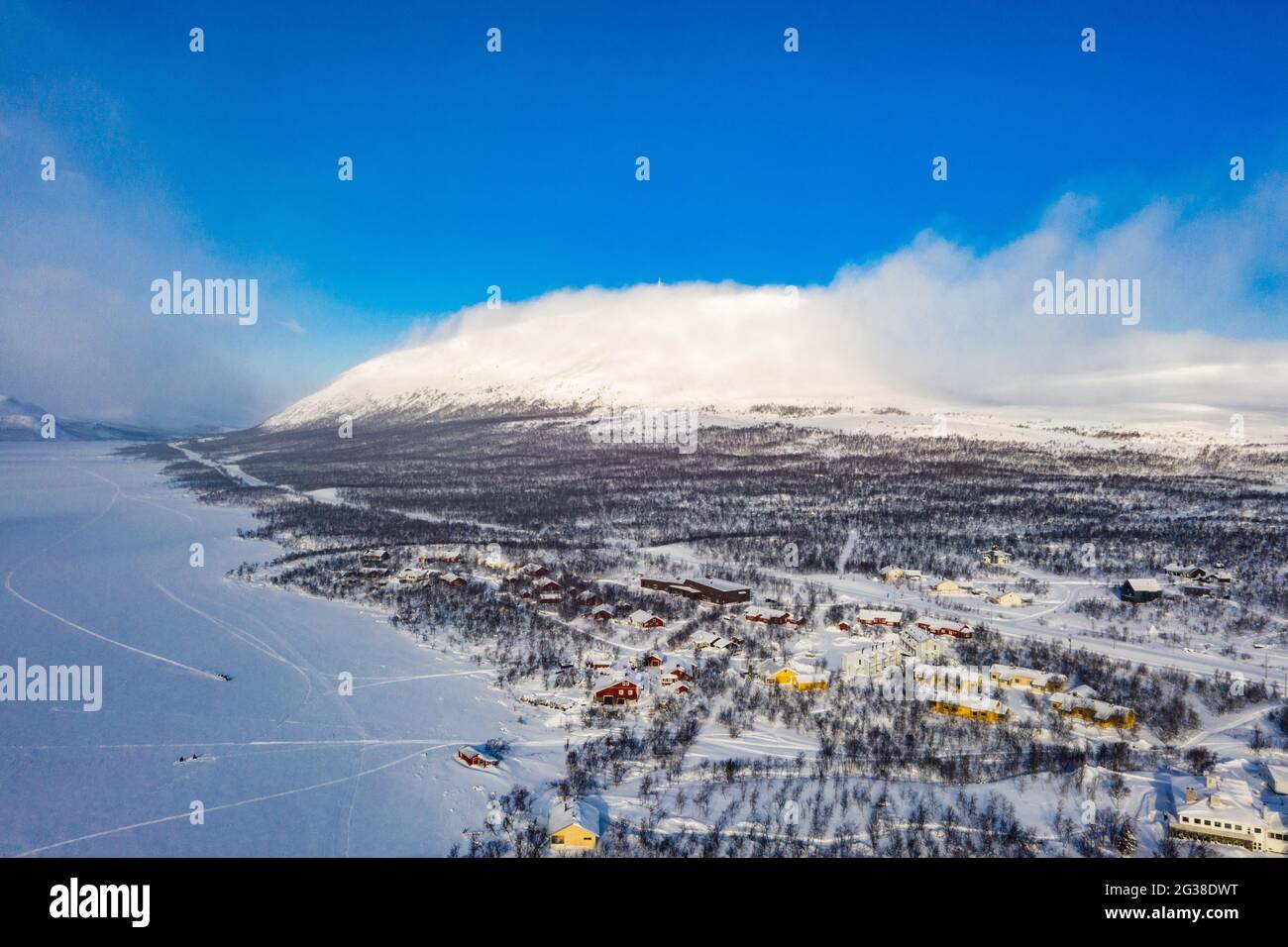 Arctic rising drone shot hi-res stock photography and images - Alamy