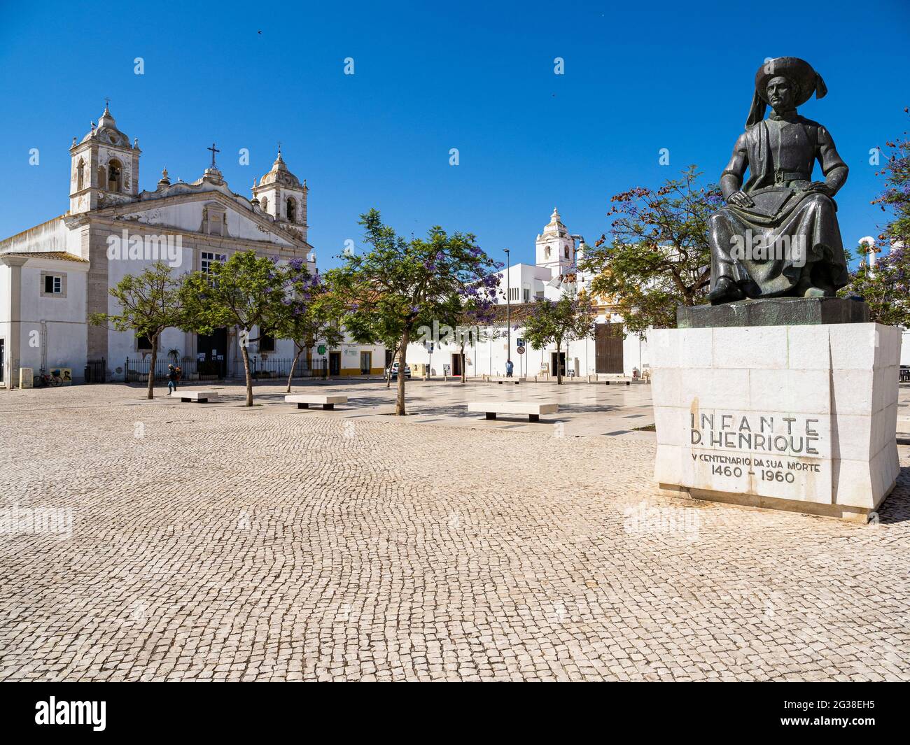 Main square igreja de hi-res stock photography and images - Alamy