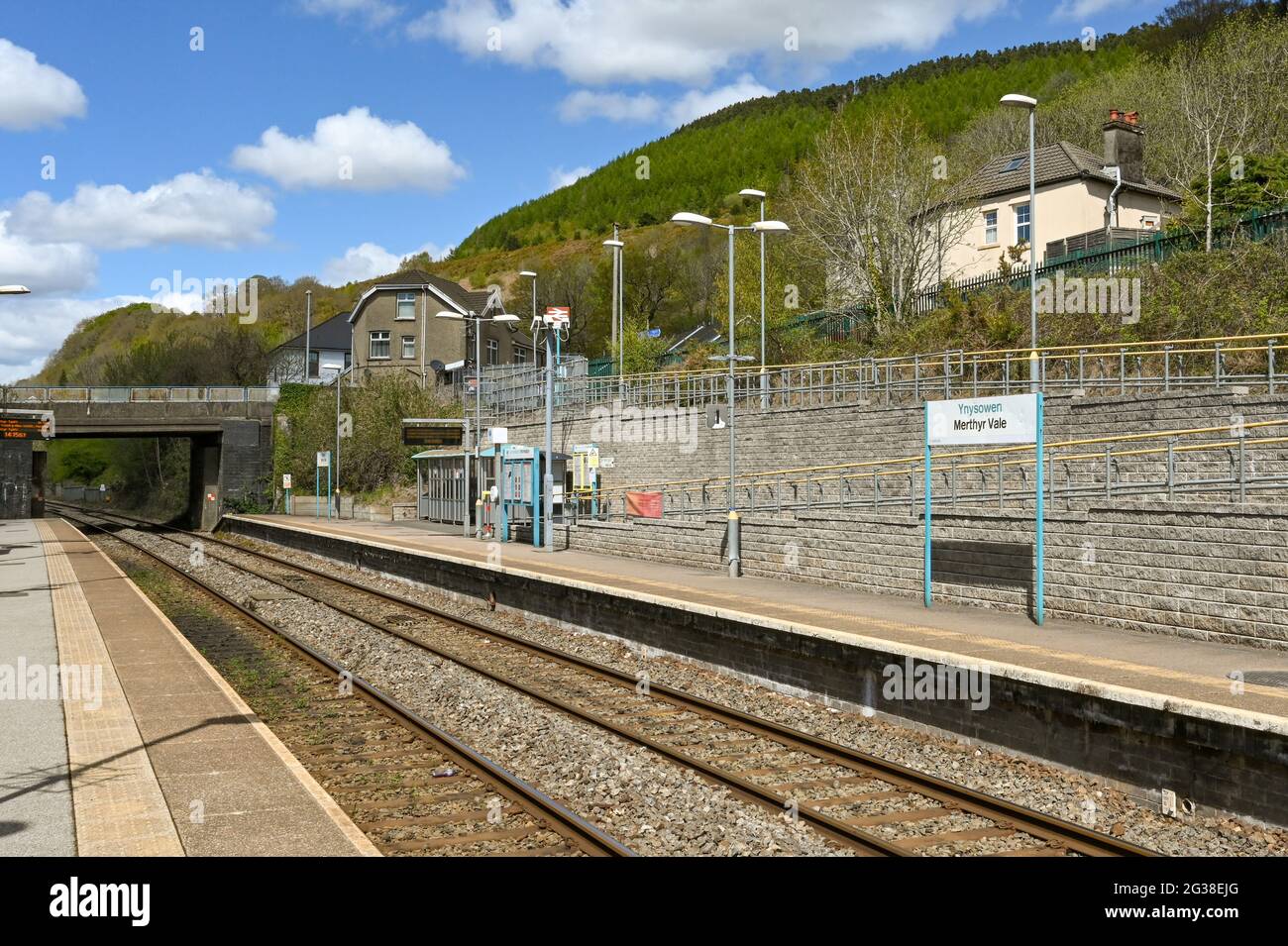 Merthyr railway hi-res stock photography and images - Alamy
