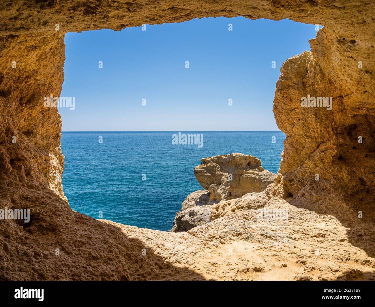 View of the limestone caves in Carvoeiro, Portugal Stock Photo - Alamy