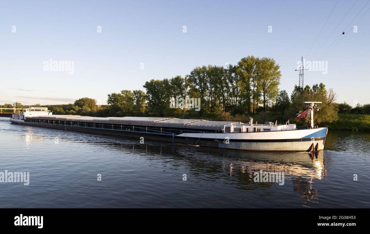 Ship on the river during daytime Stock Photo - Alamy