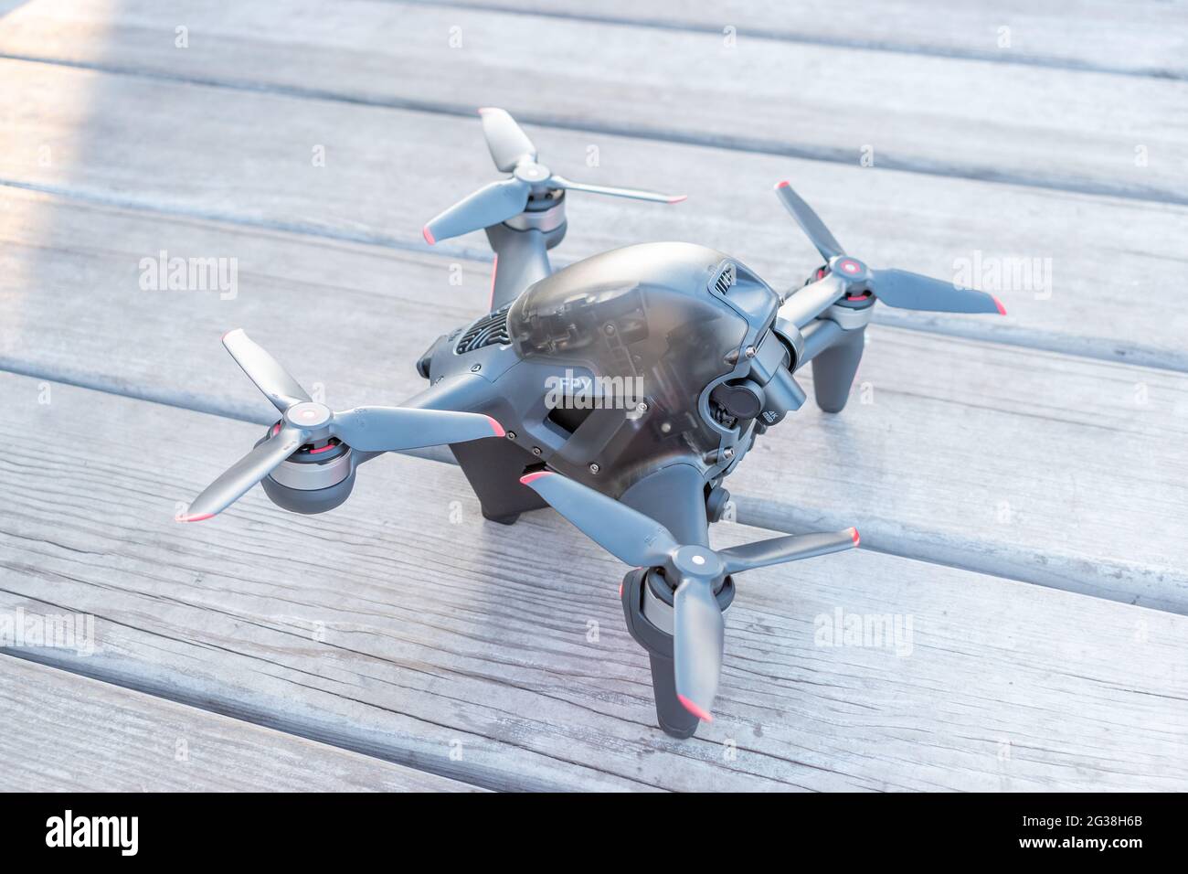 Fpv drone footage hi-res stock photography and images - Alamy