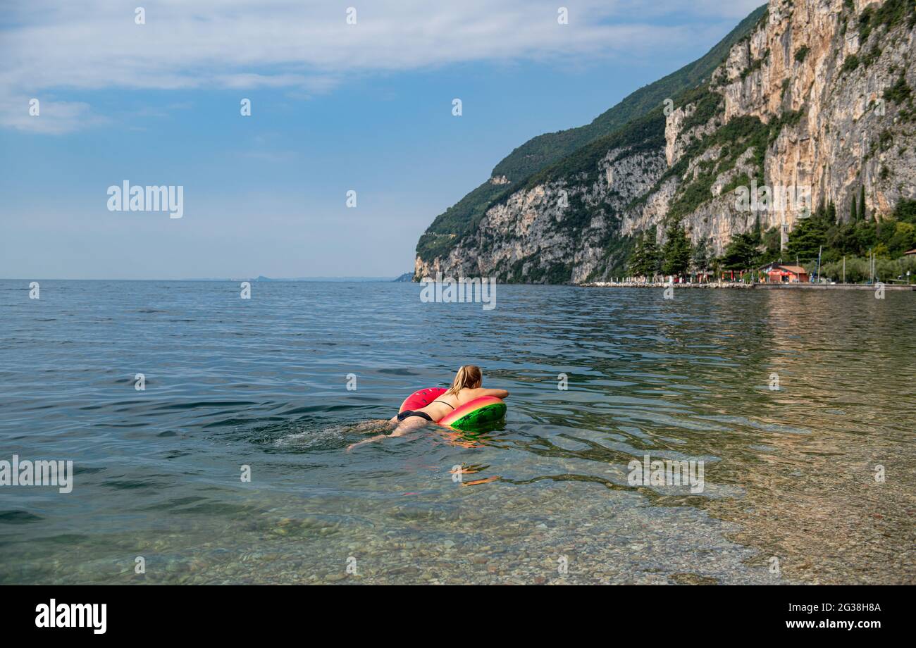 Warning garda hi-res stock photography and images - Alamy