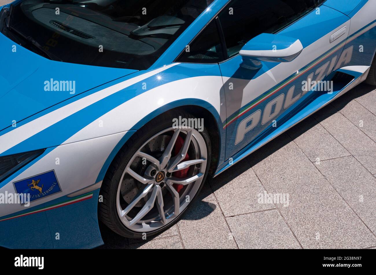 Lamborghini Huracan used by the Italian Police Force Stock Photo - Alamy