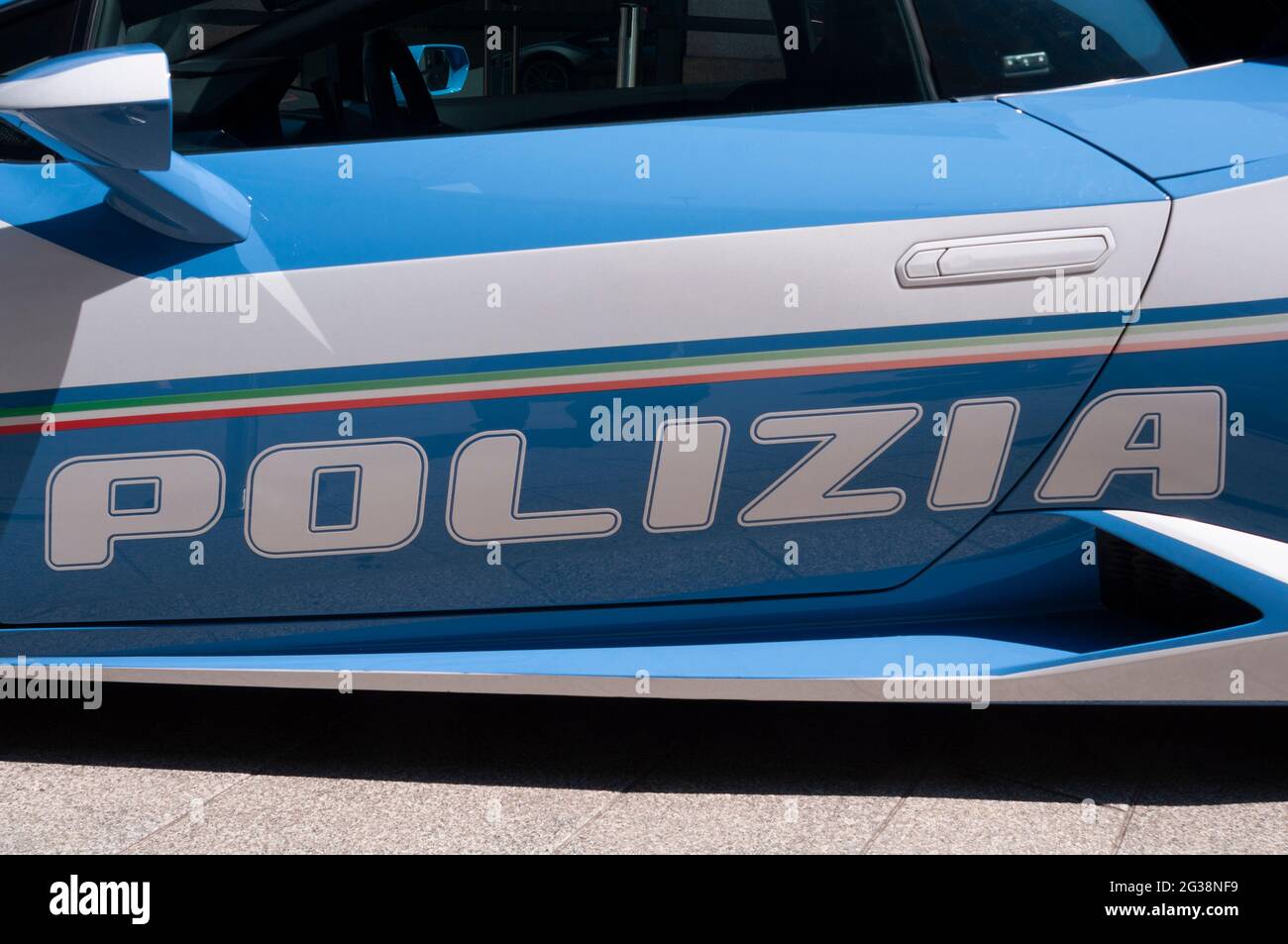 Lamborghini lettering hi-res stock photography and images - Alamy