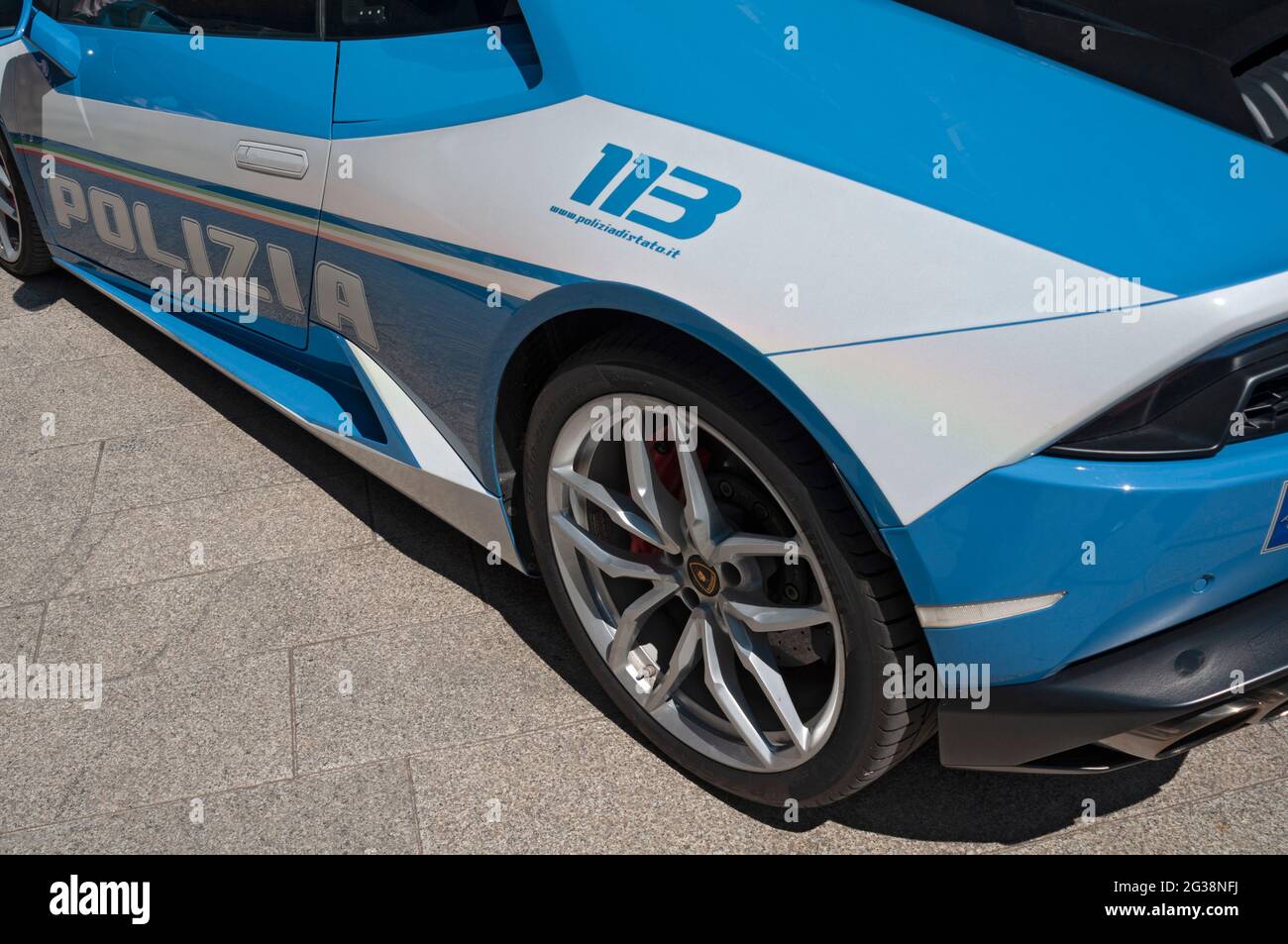 Lamborghini Huracan used by the Italian Police Force Stock Photo - Alamy