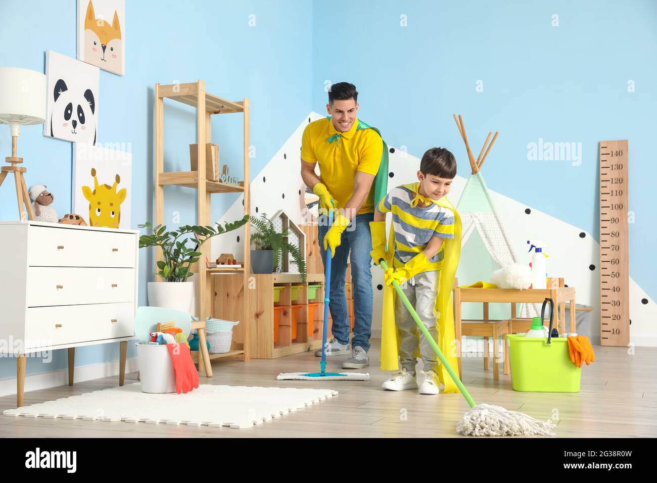 Mopping floor child hi-res stock photography and images - Alamy