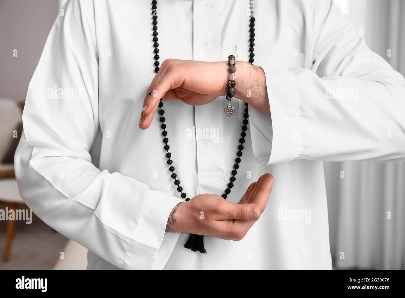 Reiki master working with energy Stock Photo - Alamy