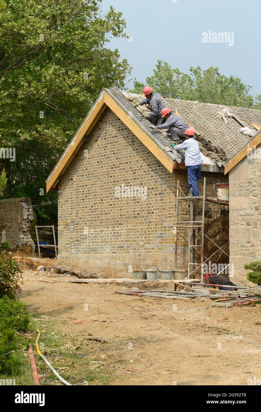 Restoration of barracks and other early 20th century navy buildings ...