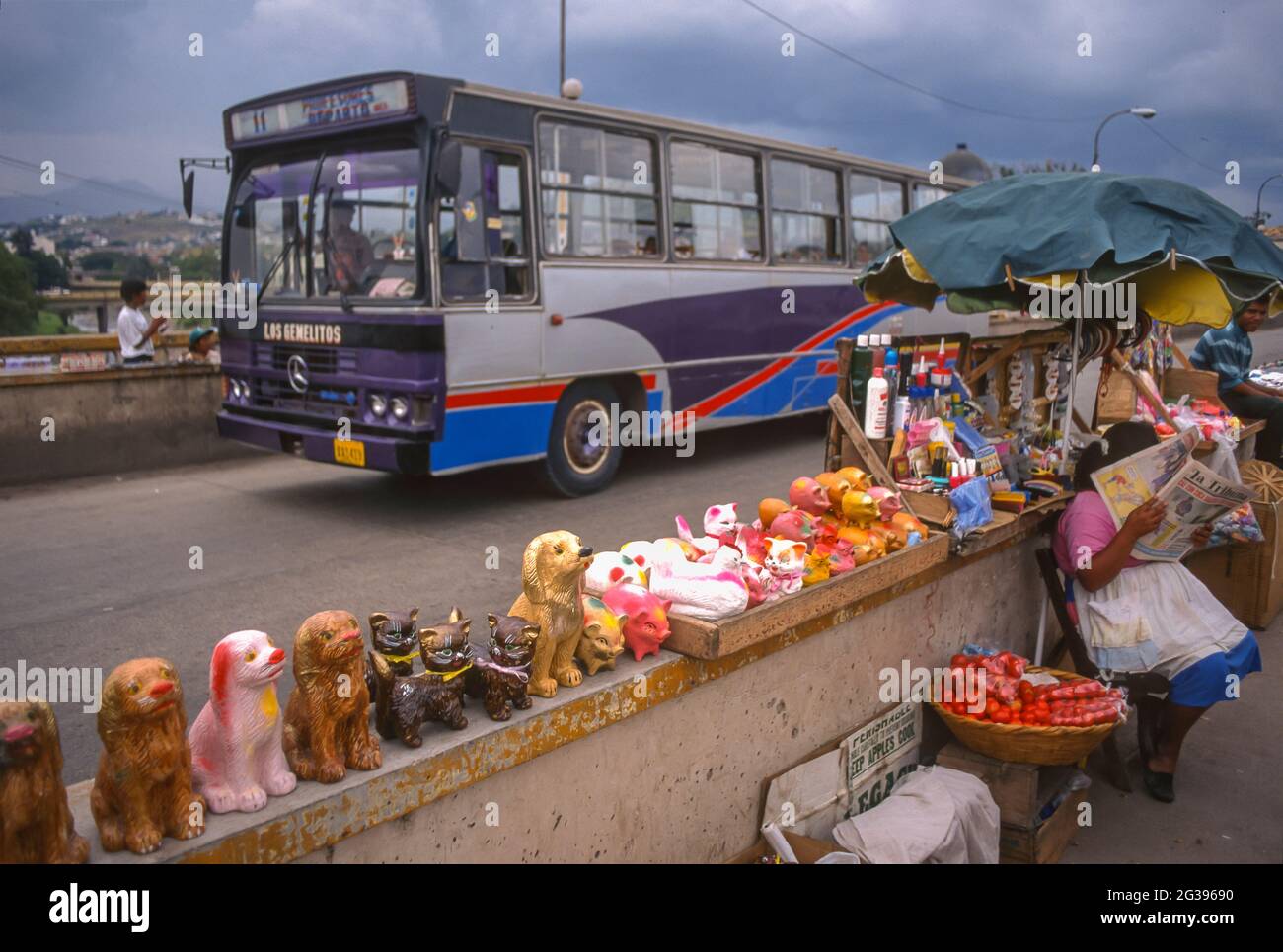 Bus bridge honduras hi-res stock photography and images - Alamy