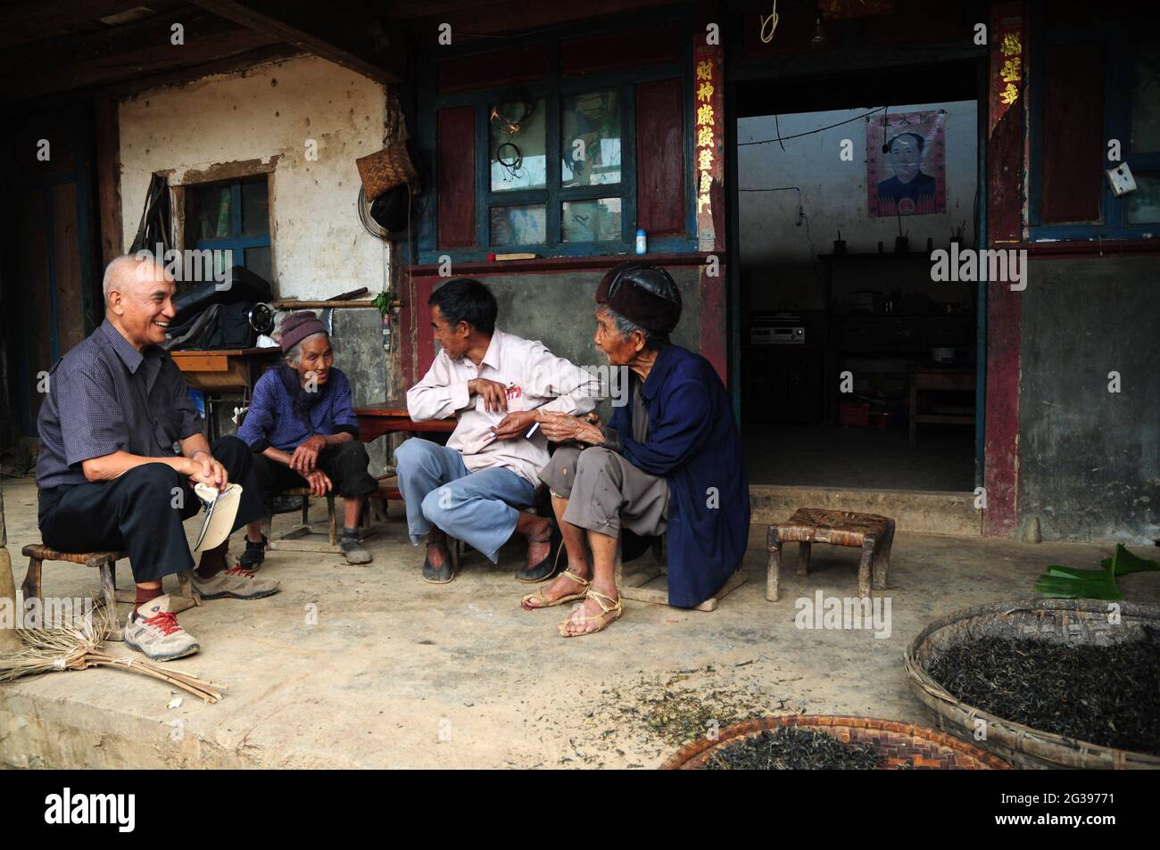 Gao Chuoling and his younger brother, Gao Chuochao paid a visit to ...