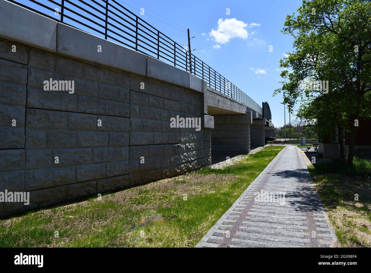 Monon bridge hi-res stock photography and images - Alamy