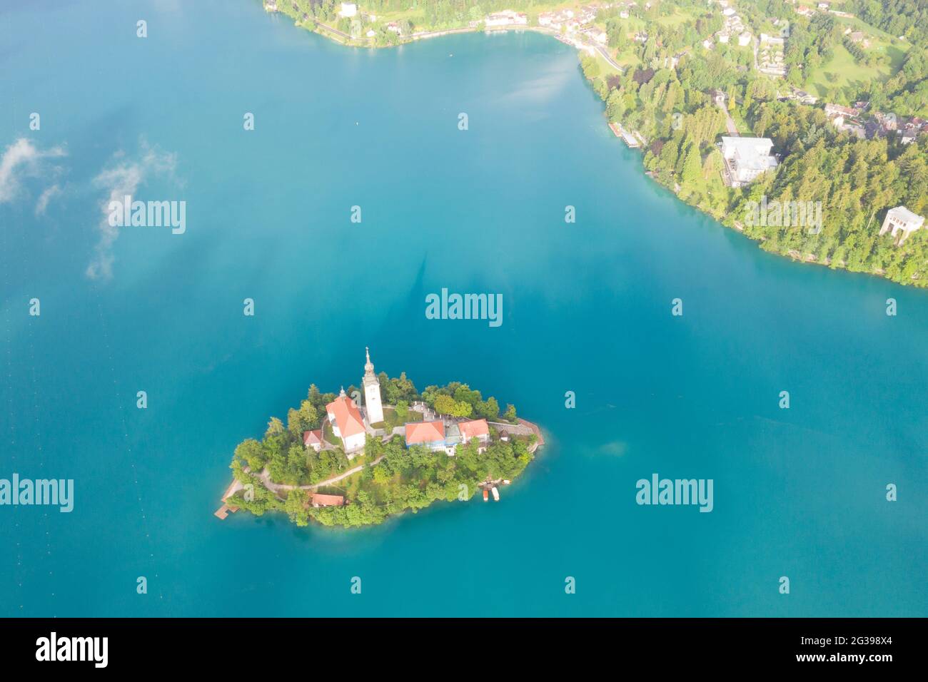 Aerial view of lake Bled in Slovenia with a castle in the middle Stock ...