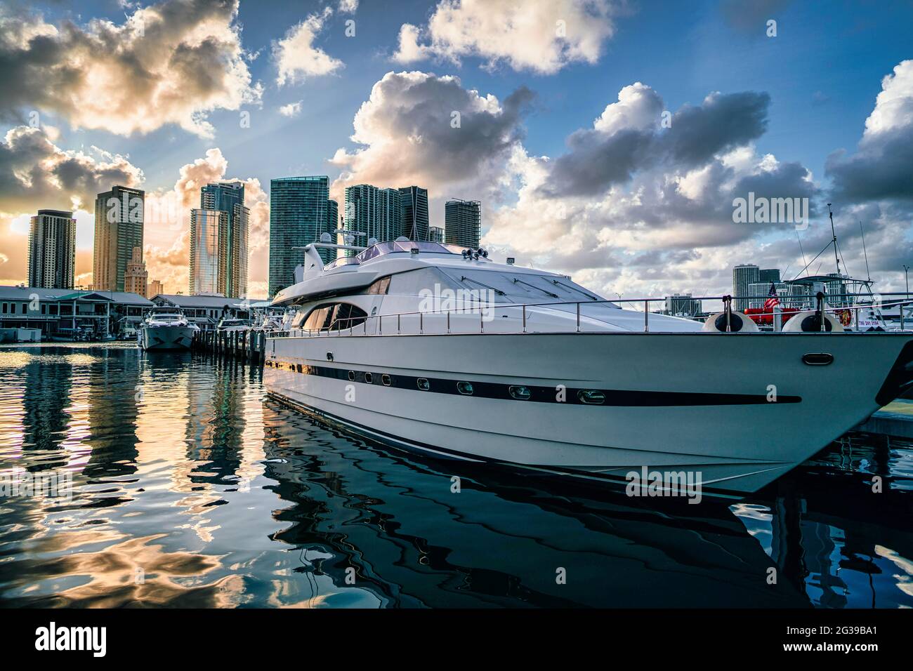 Miami water boat hi-res stock photography and images - Alamy