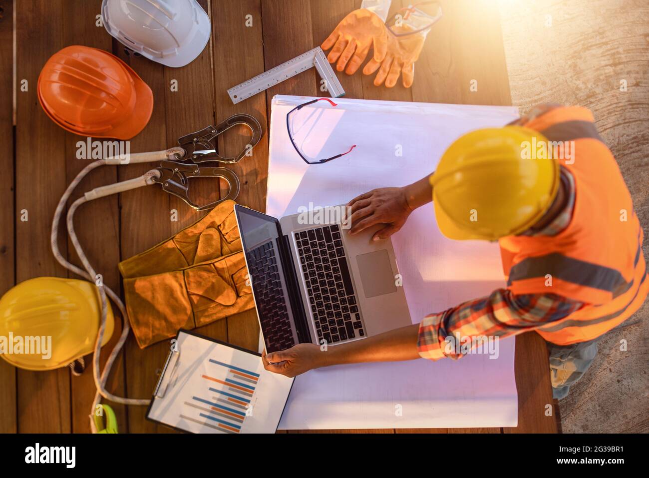 Civil engineer drawing hi-res stock photography and images - Alamy