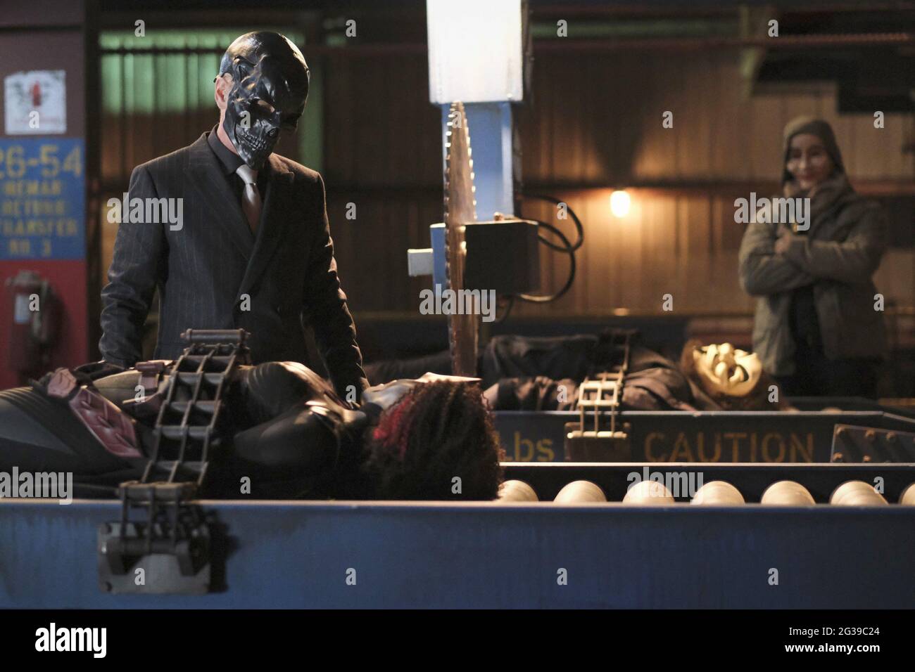 BATWOMAN, from left: Peter Outerbridge as Black Mask, Javicia Leslie as ...