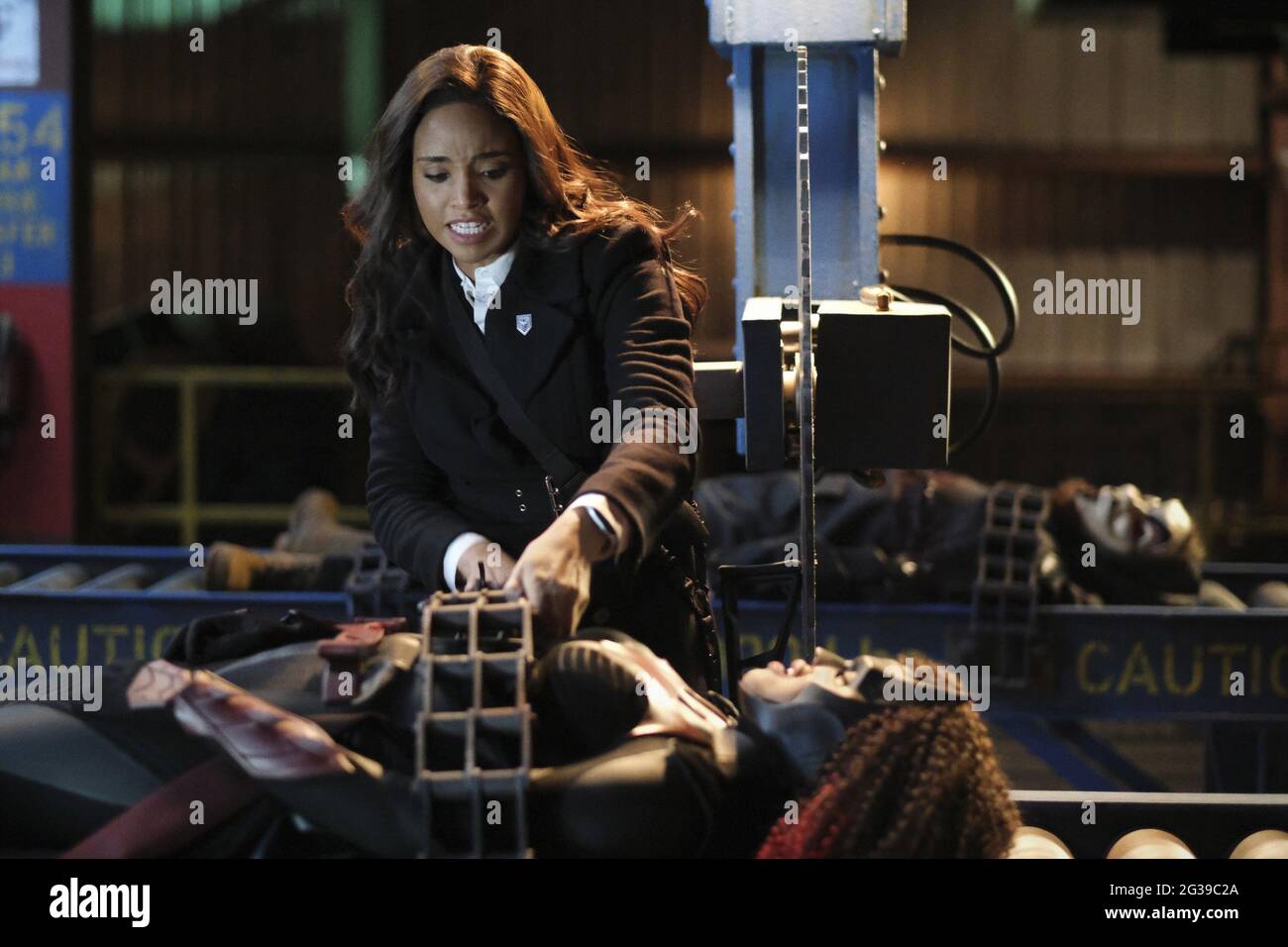 BATWOMAN, from top: Meagan Tandy, Javicia Leslie as Batwoman, Nathaniel ...