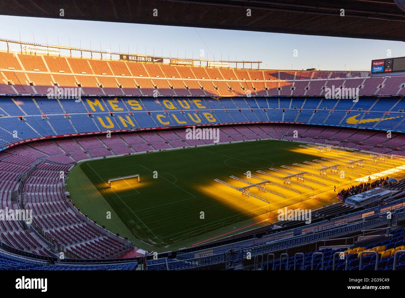 Barcelona madrid seat hi-res stock photography and images - Alamy