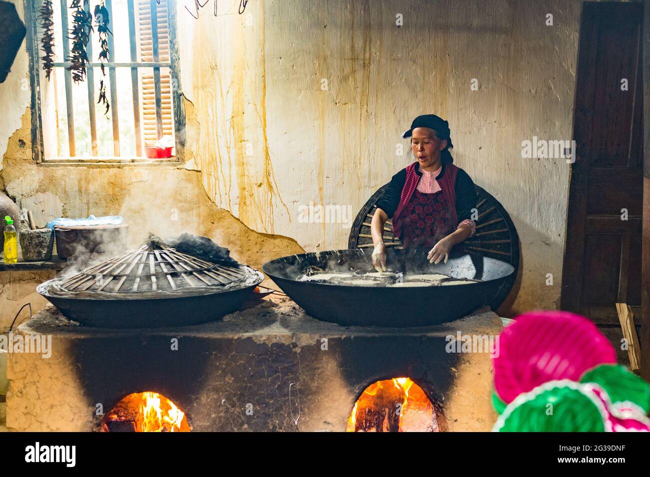 Extremely large hi-res stock photography and images - Alamy