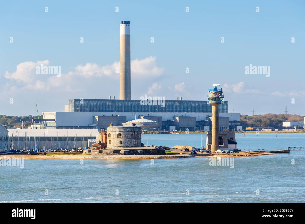 Calshot Castle, an artillery Device Fort built by Henry VIII on Calshot ...