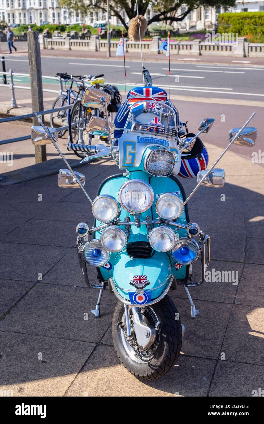 Vintage lambretta scooter hi-res stock photography and images - Alamy