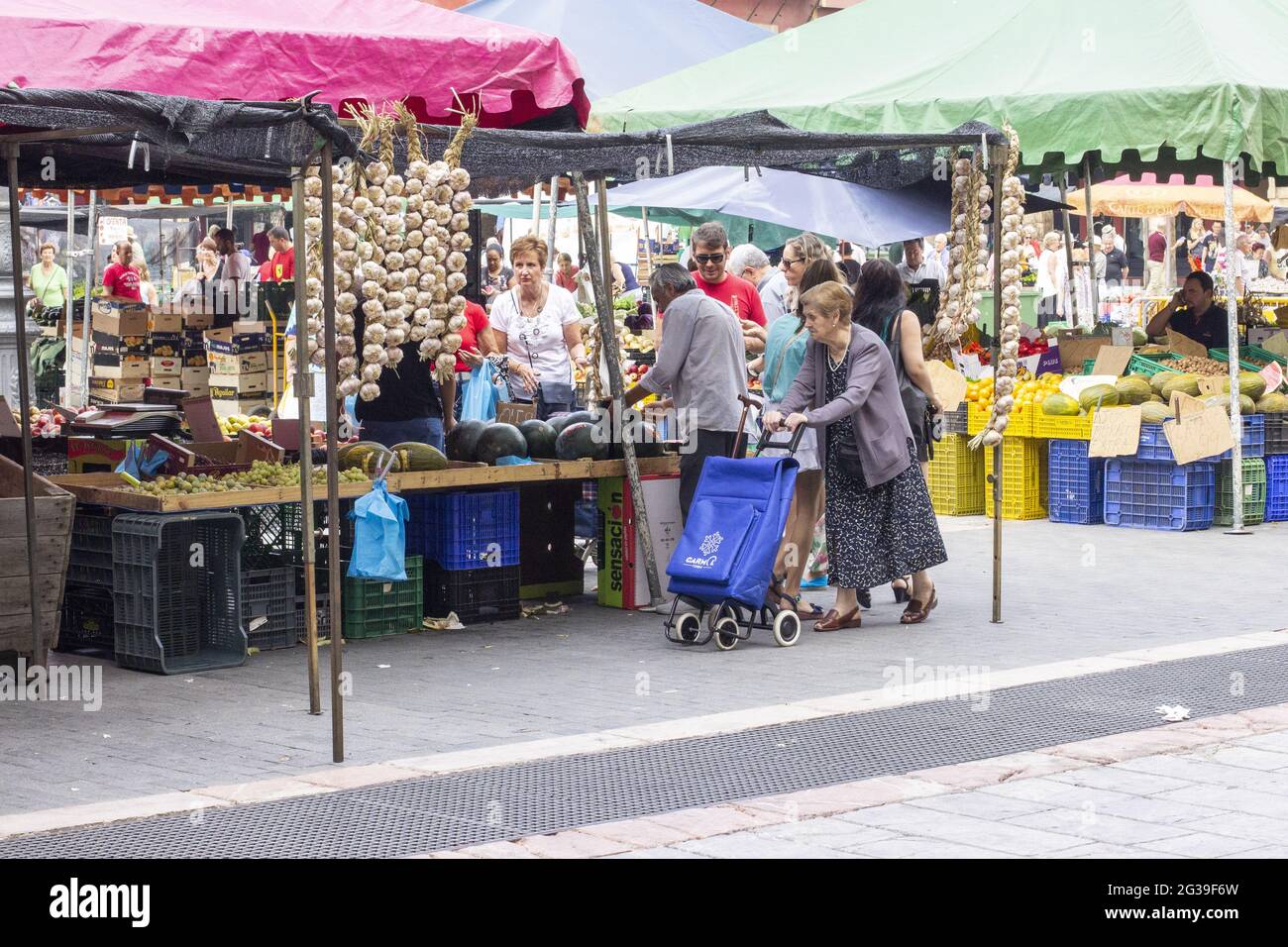 Super mercado hi-res stock photography and images - Alamy