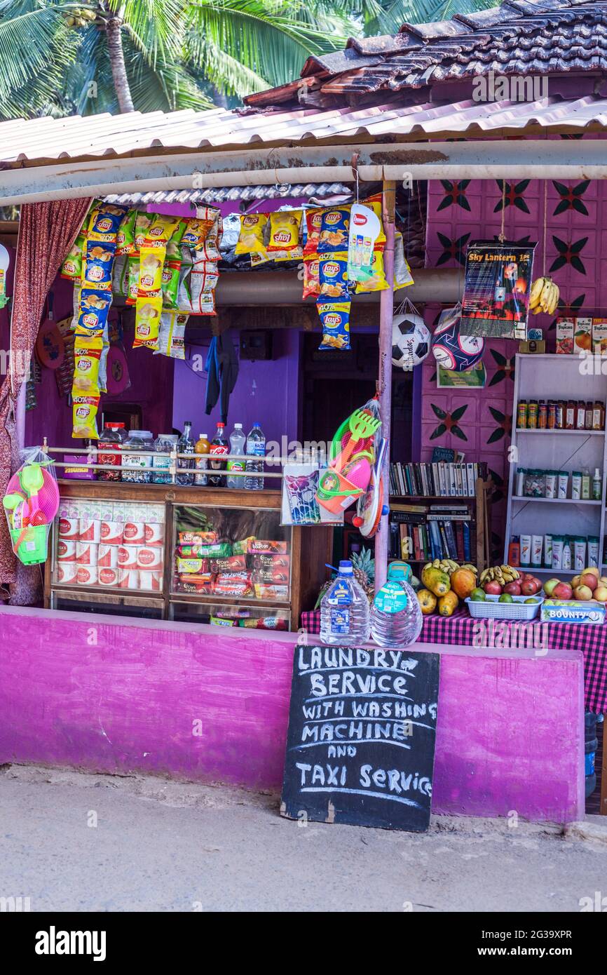 Indian general store hi-res stock photography and images - Alamy