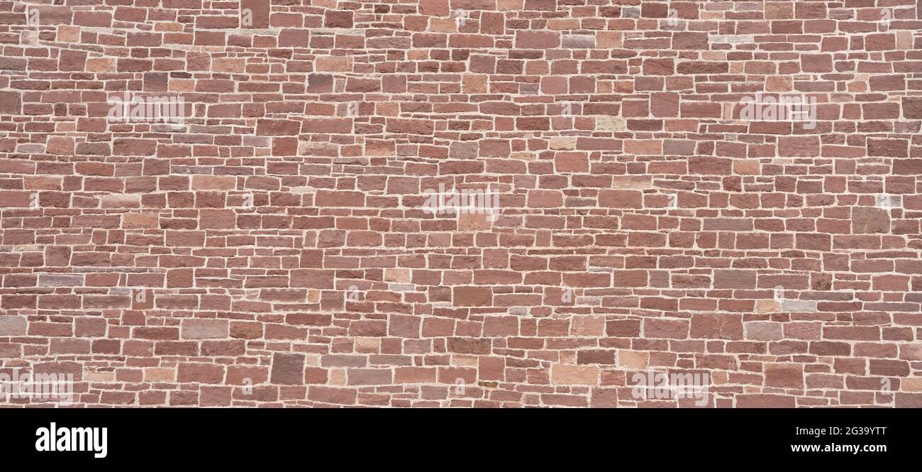 Red mosaic close up hi-res stock photography and images - Alamy