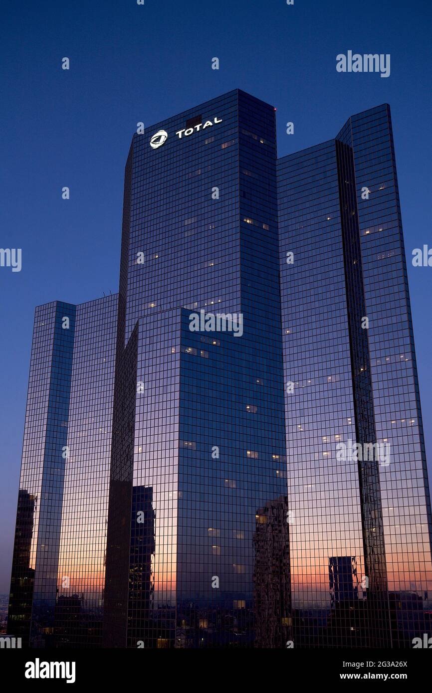 Total architecture hi-res stock photography and images - Alamy